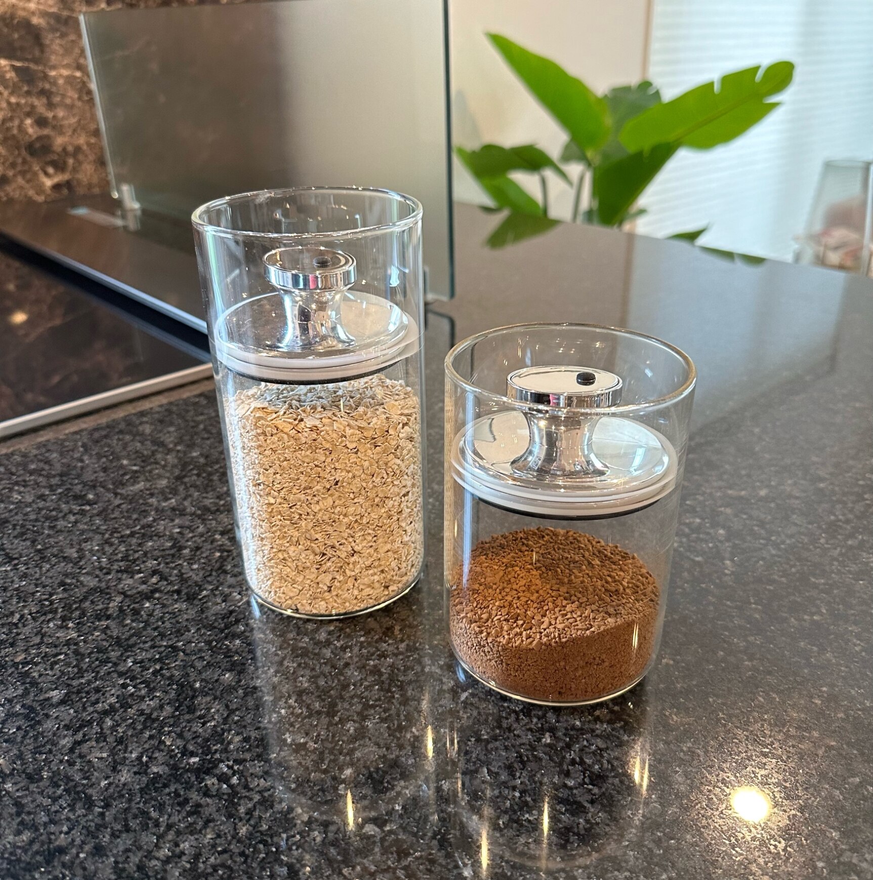 保存容器 ガラスキャニスター エアリデューサー （ スリム ワイド 1～2個セット 600ml 900ml 1.2L 1.3L 1.8L 2L 密封 ガラス ガラス保存容器 調味料容器 密封 ...