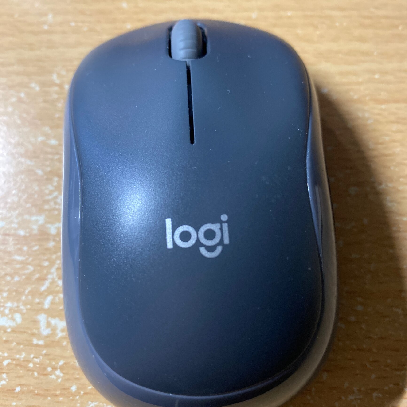 ロジクール ワイヤレスマウス 無線 マウス M185 小型 電池寿命最大12ケ月 M185CG M185BL M185RD 国内正規品 3年間無償保証