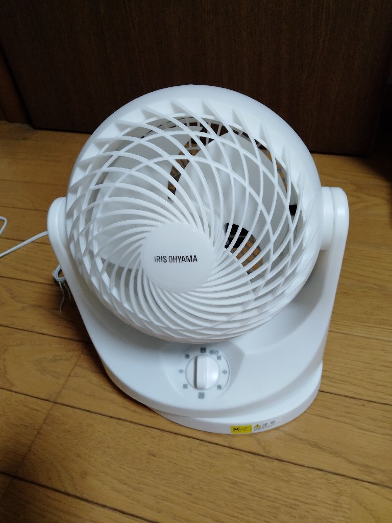 アイリスオーヤマ サーキュレーター 8畳 首振り マカロン型 PCF-MKM15-W ホワイト ベストセラー1位です。