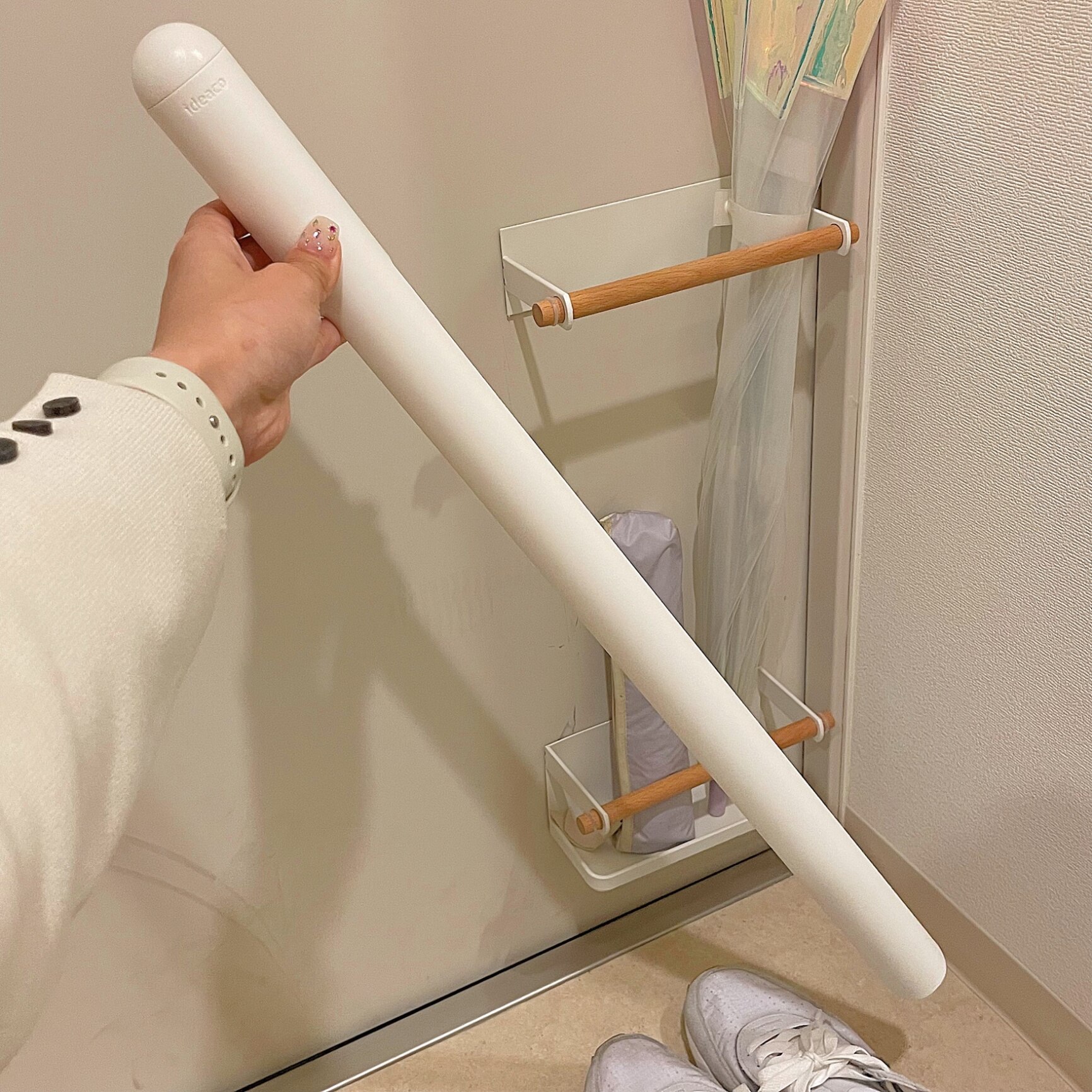 靴べら 《 noppo 2 ( ノッポ 2 ) 》 ideaco 靴ベラ 靴箆 シューホーン マグネット 磁石 壁面収納 インテリア雑貨 玄関 エントランス 靴箱 靴 くつ シューズ ロング ...