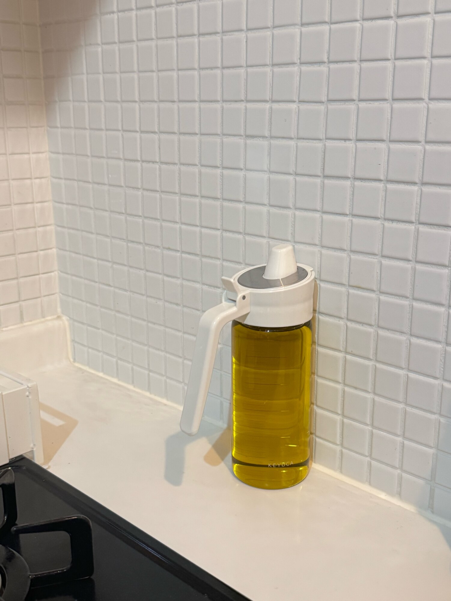 【KEYUCA公式店】ケユカ Relioオイルボトル スリム[キッチン用品 油入れ 液だれしない 調味料入れ キッチングッズ シンプル おしゃれ オイル入れ オイルボトル 液ダレ しない ...