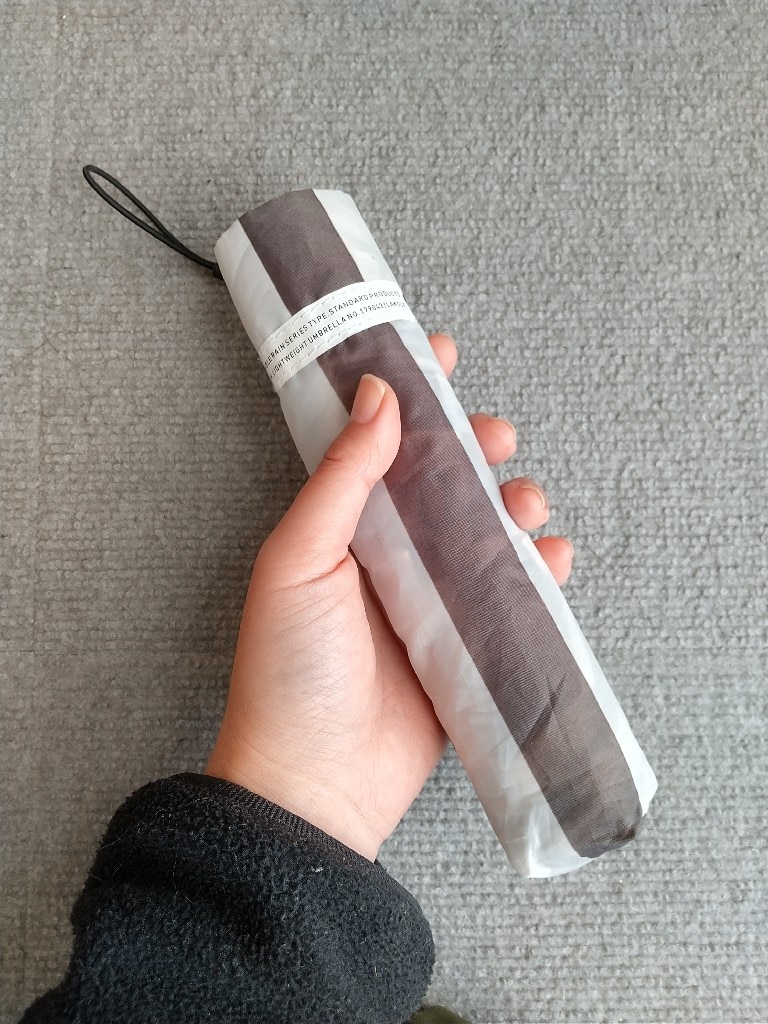 【SALE／28%OFF】【軽量】ストライプ折り畳み傘 LAKOLE ラコレ ファッション雑貨 折りたたみ傘 グレー ベージュ イエロー ネイビー【RBA_E】[Rakuten Fashion]