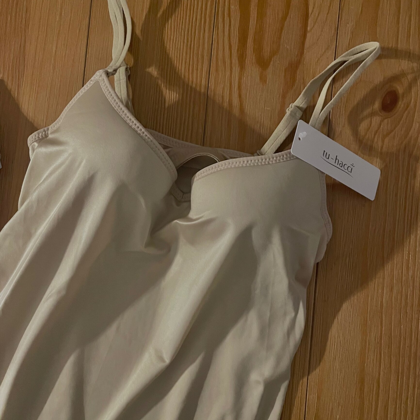 【30%OFFクーポン】明日am9:59まで LINE限定 肌に馴染む美肌カラー 〜血色シリーズ〜 カップ付きペチコート ワンピース 透けにくい インナー ペチコート スリップ Yラインカバー ...