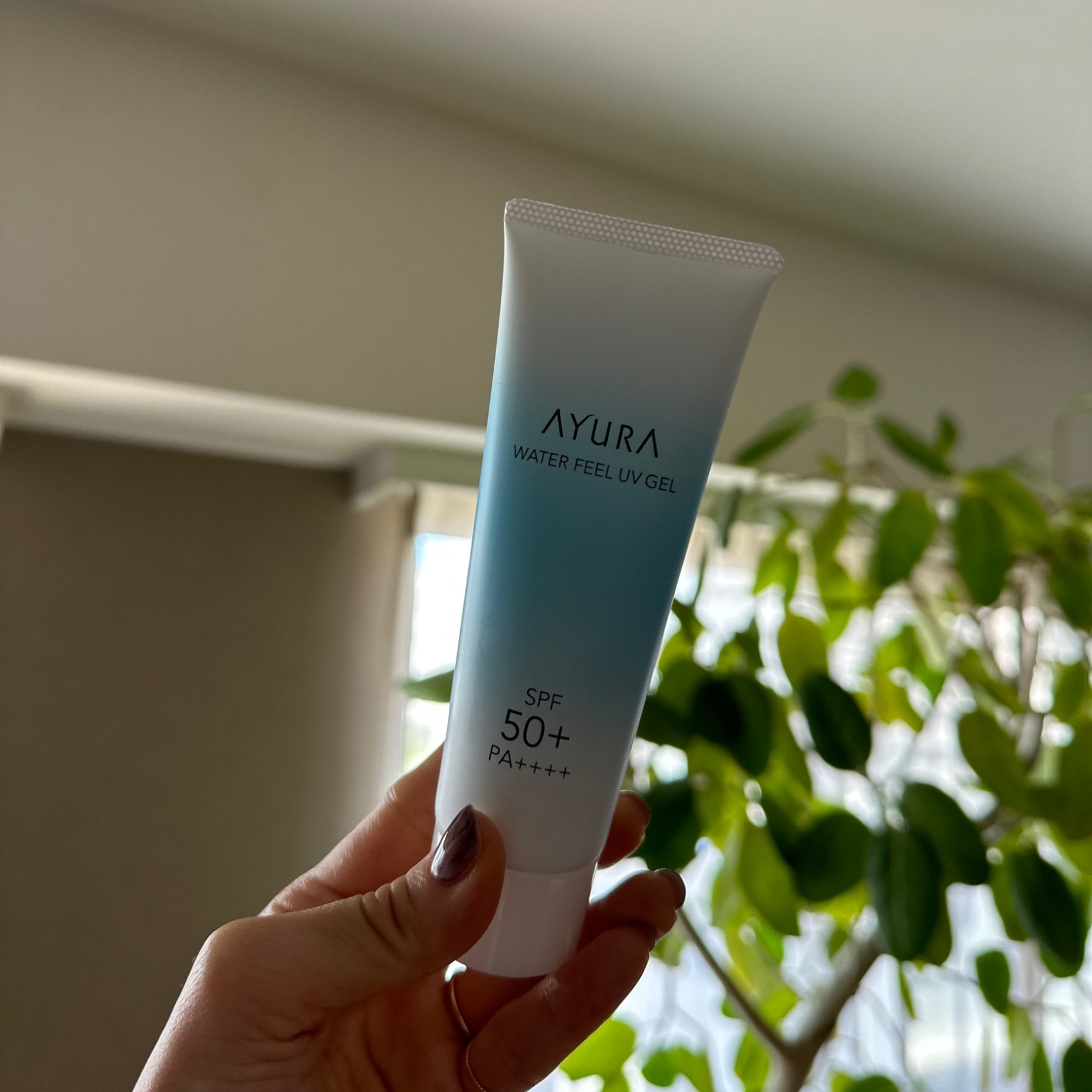 アユーラ AYURA ウォーターフィール UVジェルα 75g 日焼け止め フェイス・ボディ用 日やけ止め SPF50+ PA++++ 【送料無料・速達・追跡可能・保証有】