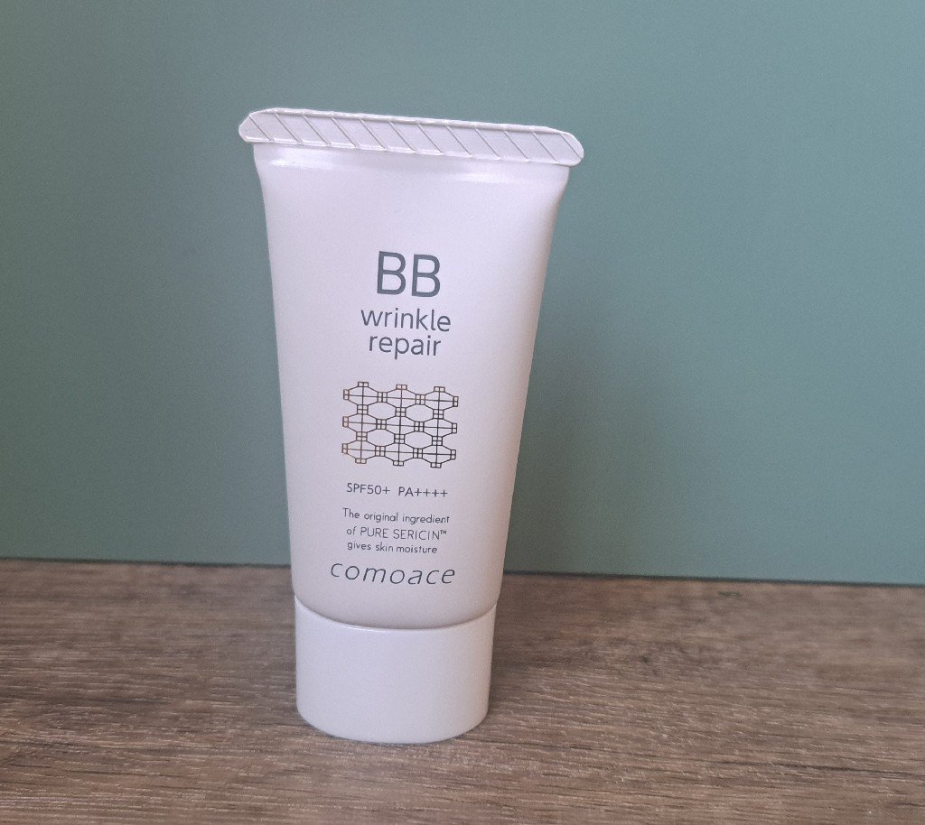 ランキング1位【薬用BBクリーム】コモエース リンクルリペアBB｜30g｜SPF50+ PA++++｜ベスコス受賞 医薬部外品 ナチュラル色 カバー力 素肌感 しわ シミ 無添加 アレルギー ...