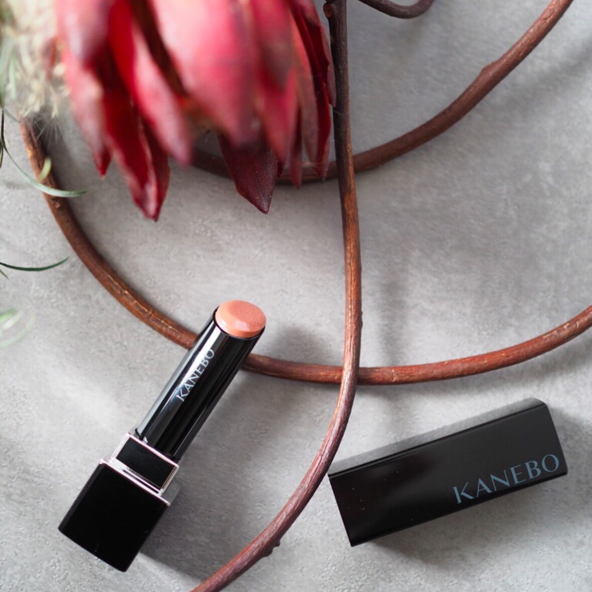 【カネボウ認定ショップ】カネボウ ルージュスターヴァイブラント 3.7g KANEBO 【KN】（4/4発売!限定カラー(EX9,EX10,EX11)を含む）