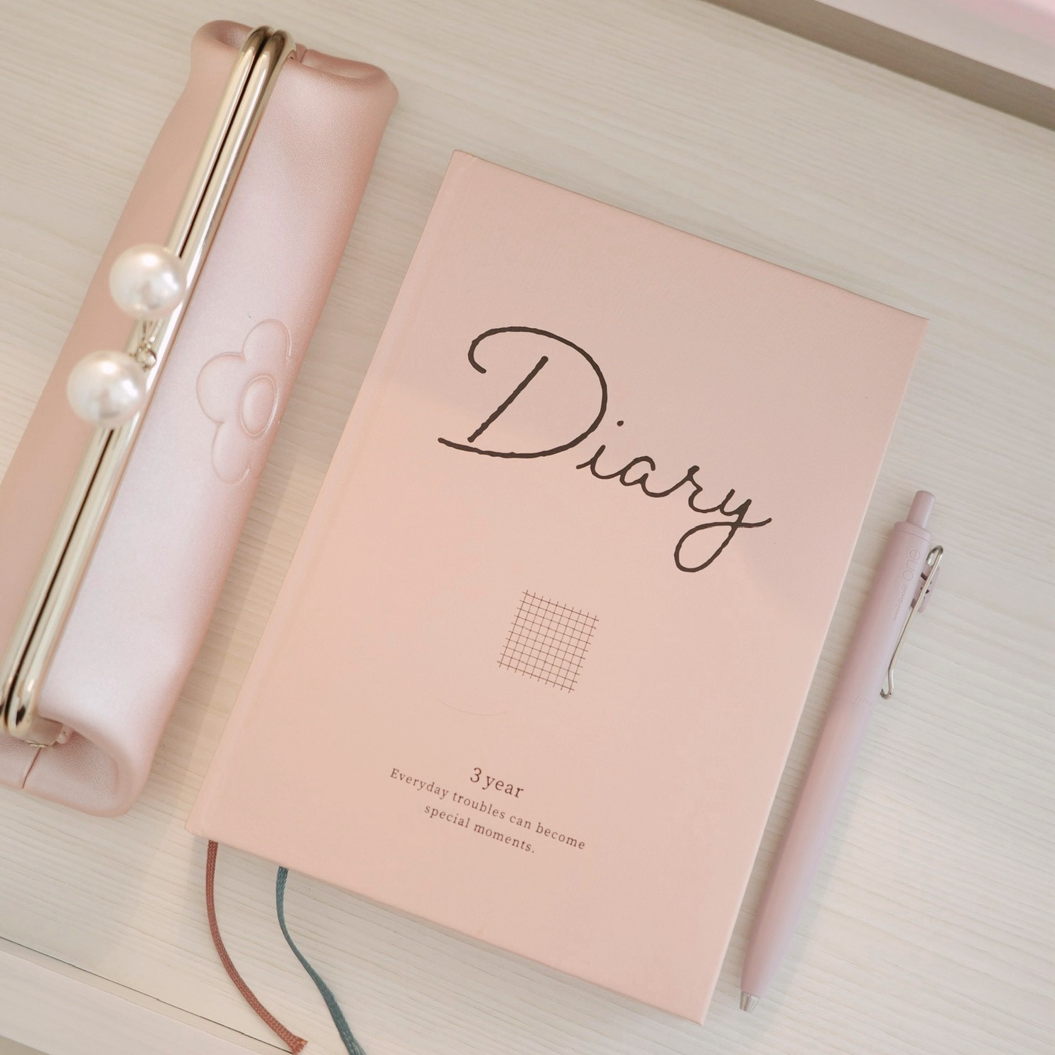 RYU-RYU（リュリュ）3年連用日記 B6サイズ【三年日記帳 かわいい おしゃれ 女性向け 日付表示なし 交換日記 ノート】