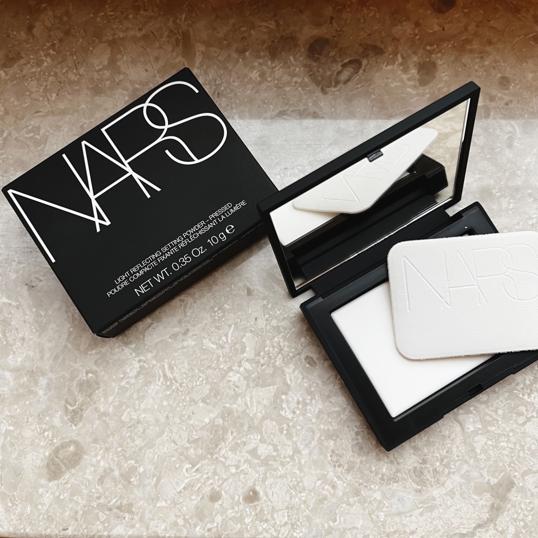 【ネコポス】NARS ライトリフレクティングセッティングパウダー プレスト N #5894 10g [ナーズ プレストパウダー フェイスパウダー]