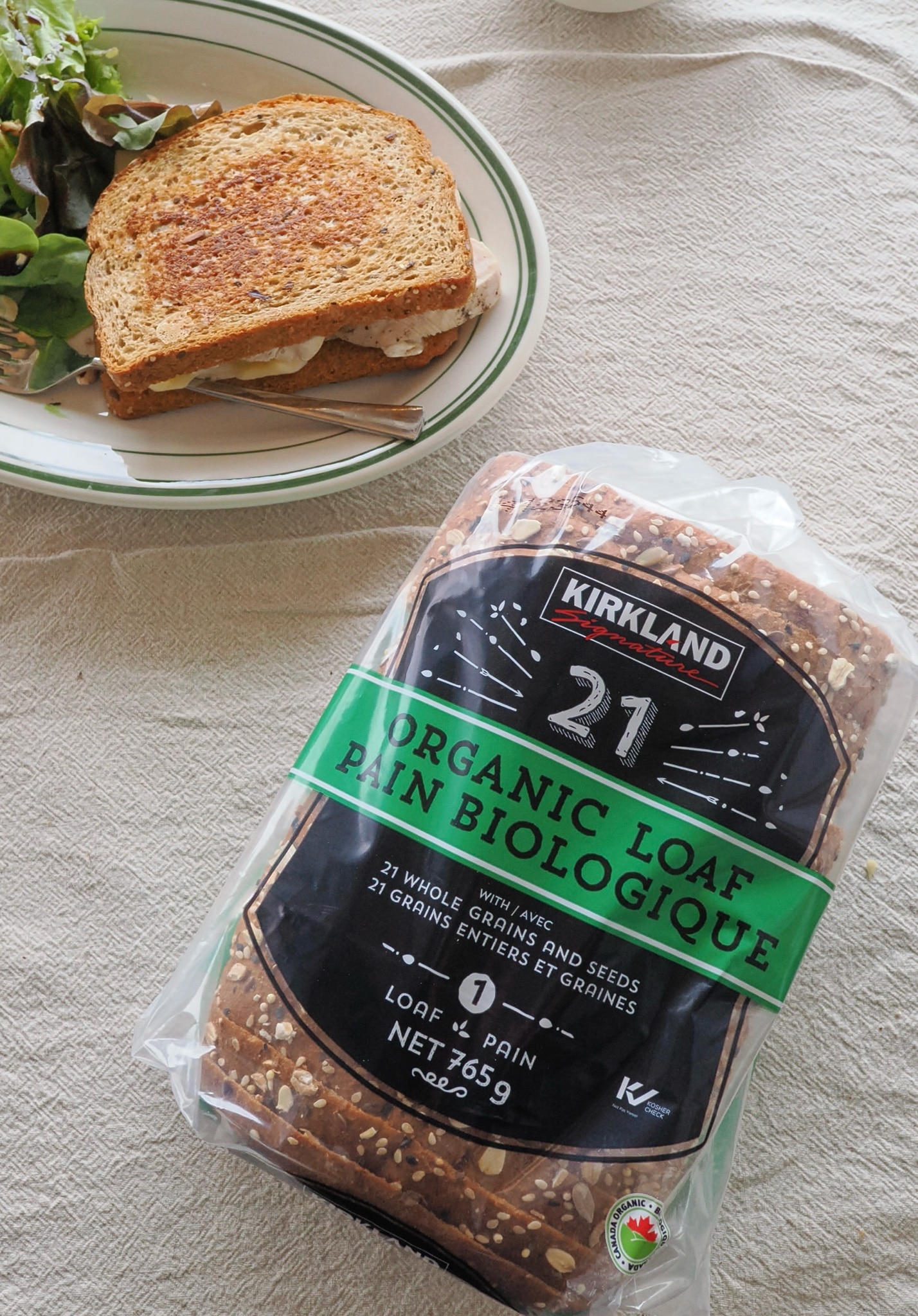 （コストコ 21穀 オーガニックパン 765g×2個）4斤分 常温便 有機 ブレッド ベーカリー カークランド 1551792