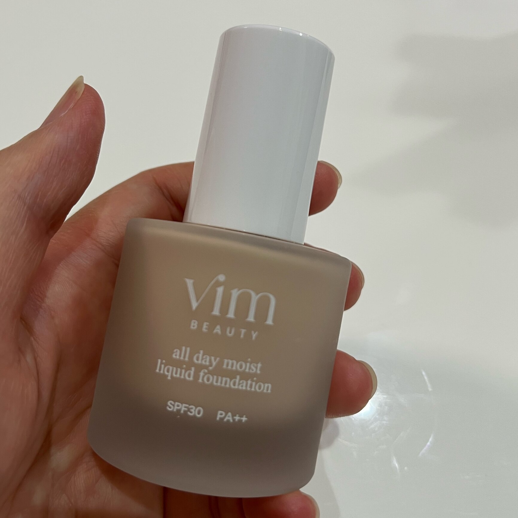 【vim BEAUTY 公式】all day moist liquid foundation SPF30 PA++ 30mL リキッドファンデ ...