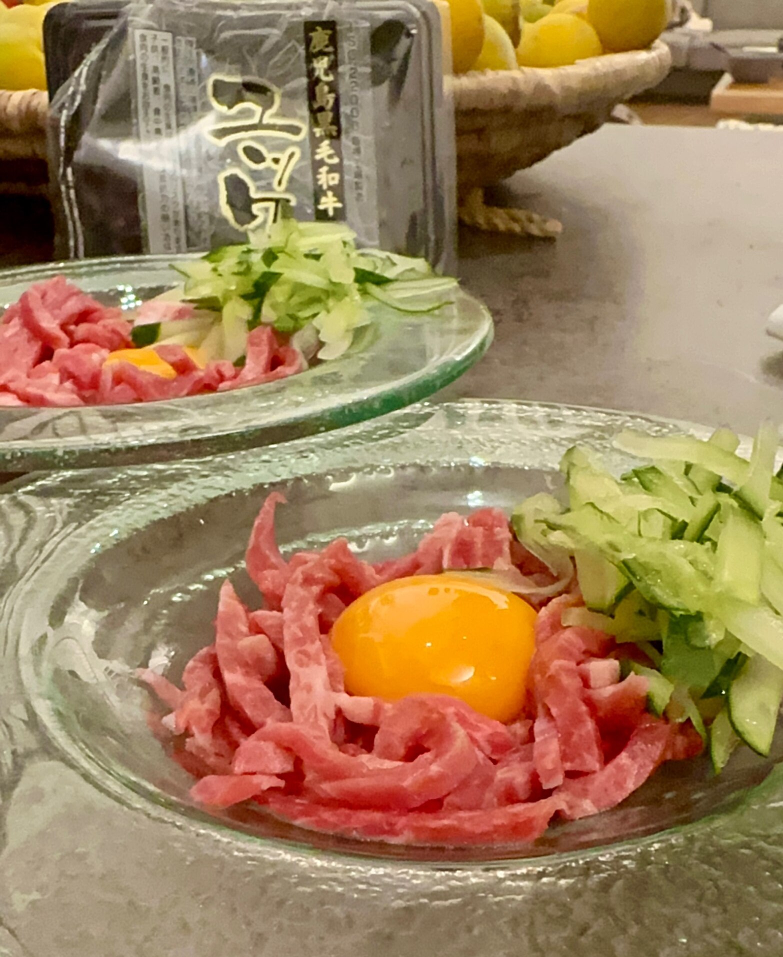 【ふるさと納税】＜発送時期が選べる＞鹿児島県産黒毛和牛ユッケ6人前(40g×6P・計240g) 肉 牛肉 黒毛和牛 国産 鹿児島県産 ユッケ 生食 旨み 選べる 発送月 選択 【カミチク】